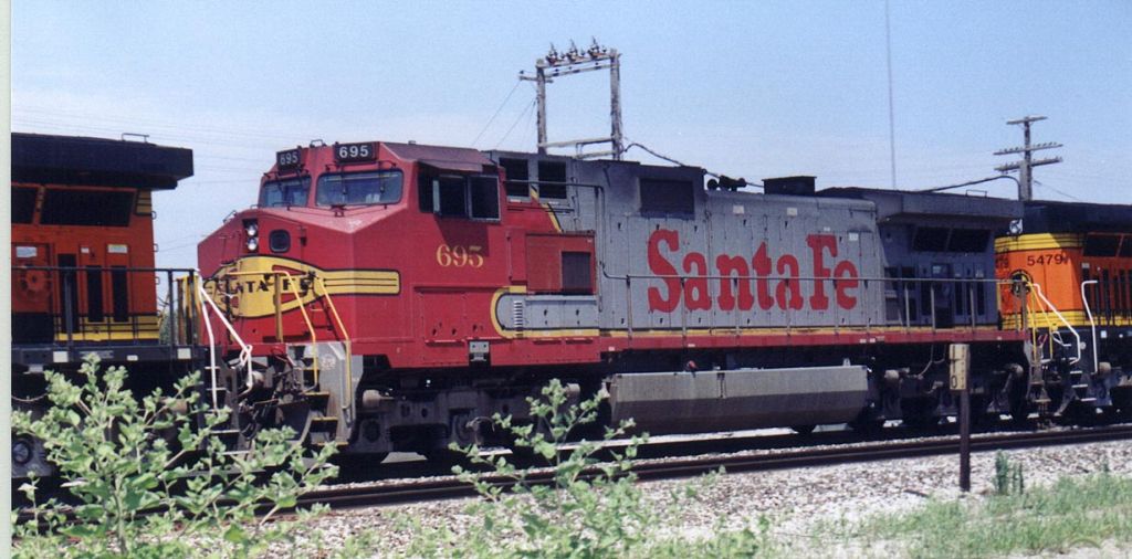 ATSF 695 2002